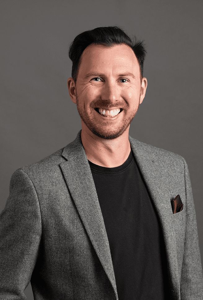 How can accountants support small businesses facing financial stress?